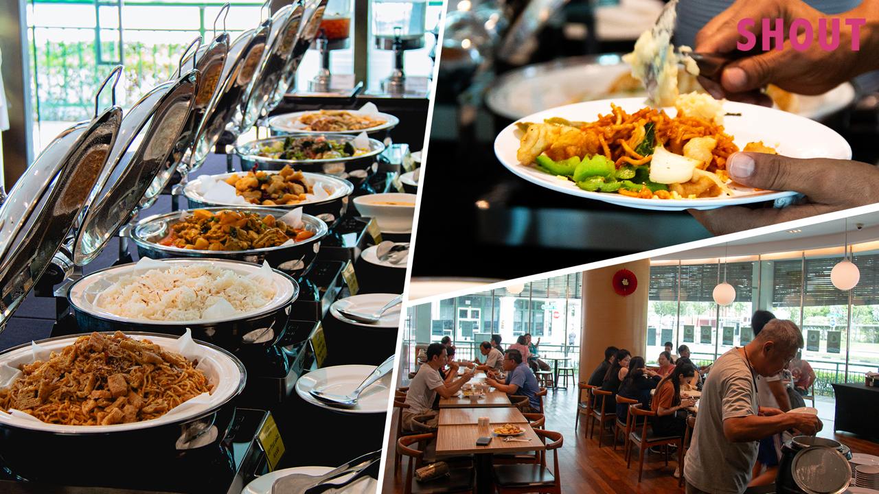 THIS HOTEL RESTAURANT HAS A $10 NETT LUNCH BUFFET WITH OPTIONS LIKE NYONYA CURRY CHICKEN, LAKSA ...