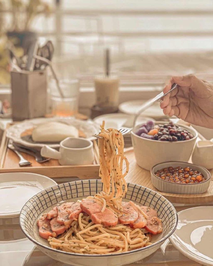 Enjoy Spectacular Sea View At This Beachside Café In Johor! - Shout