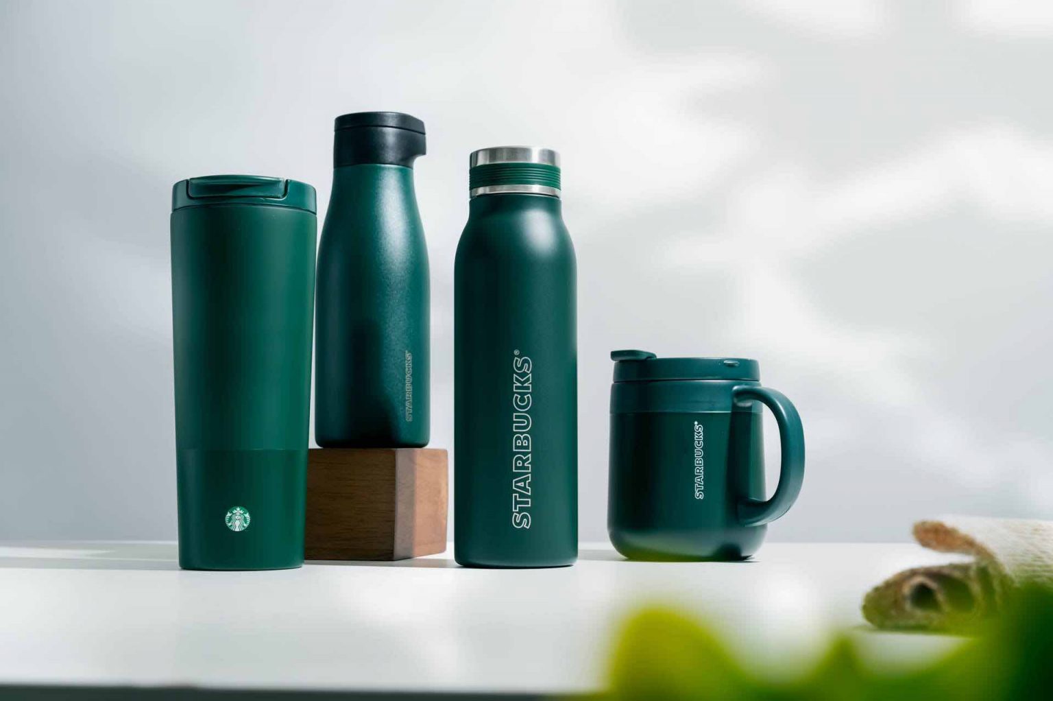 Starbucks Releases New Essential Merchandise With All-New Colour ...