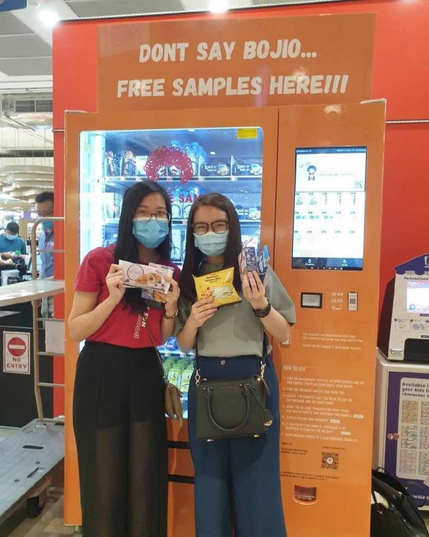 FREEBIES Vending Machine?! These Vending Machines Give Out Samples for ...