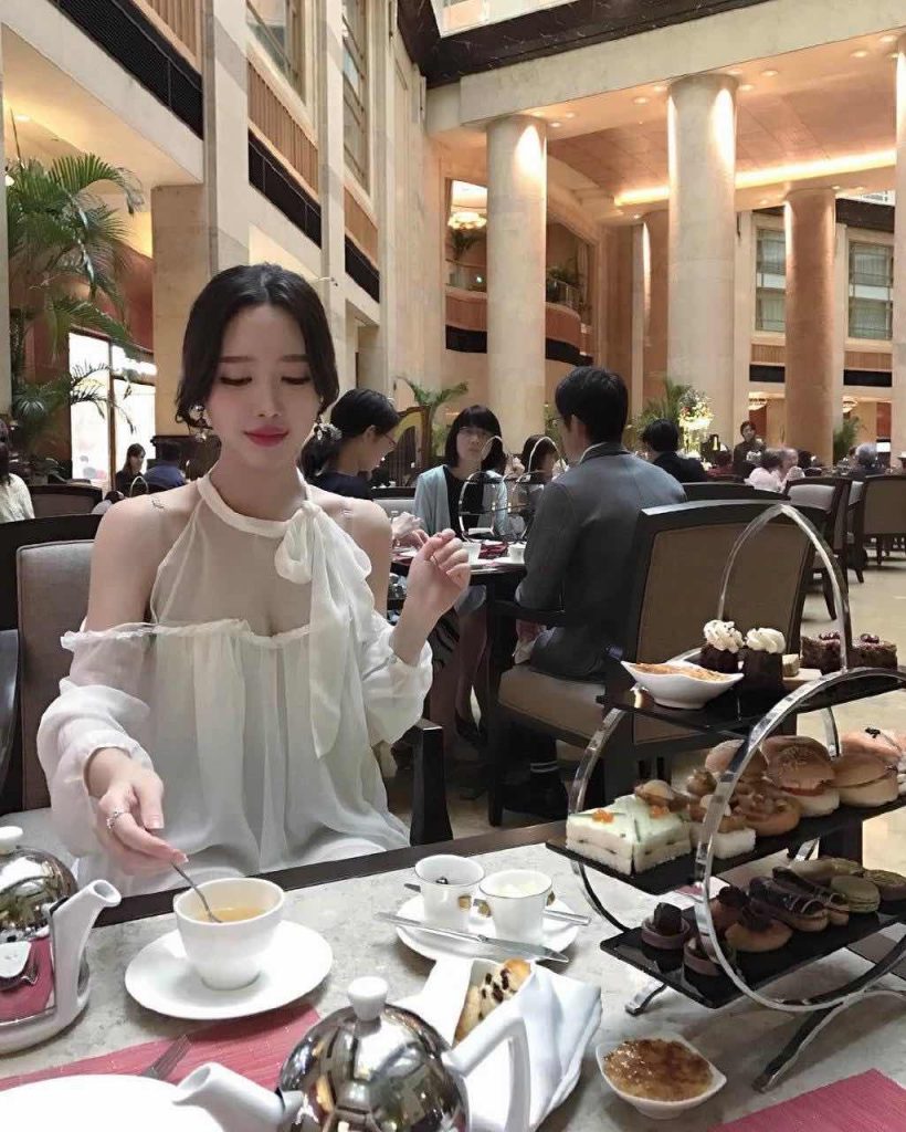 17 Hotel High Tea Starting from $38 - Shout
