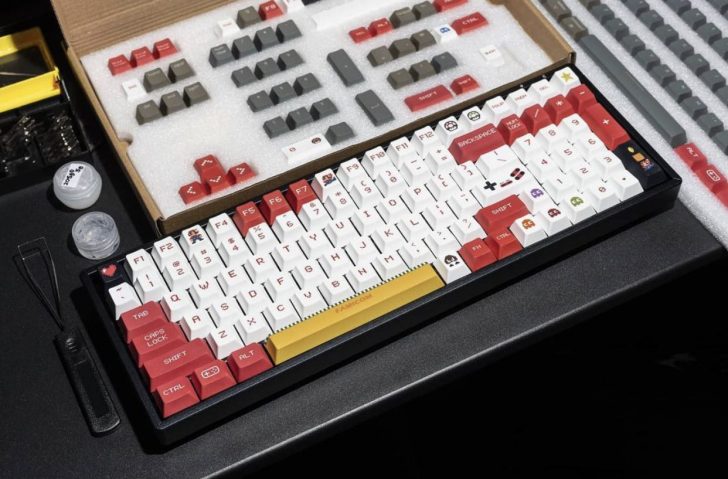 MAKE YOUR OWN MECHANICAL KEYBOARD @ MECHA STORE - Shout