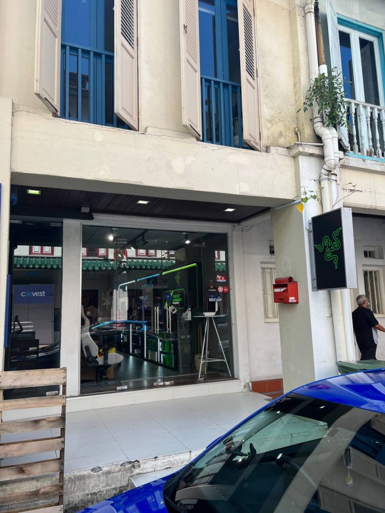 MAKE YOUR OWN MECHANICAL KEYBOARD @ MECHA STORE - Shout