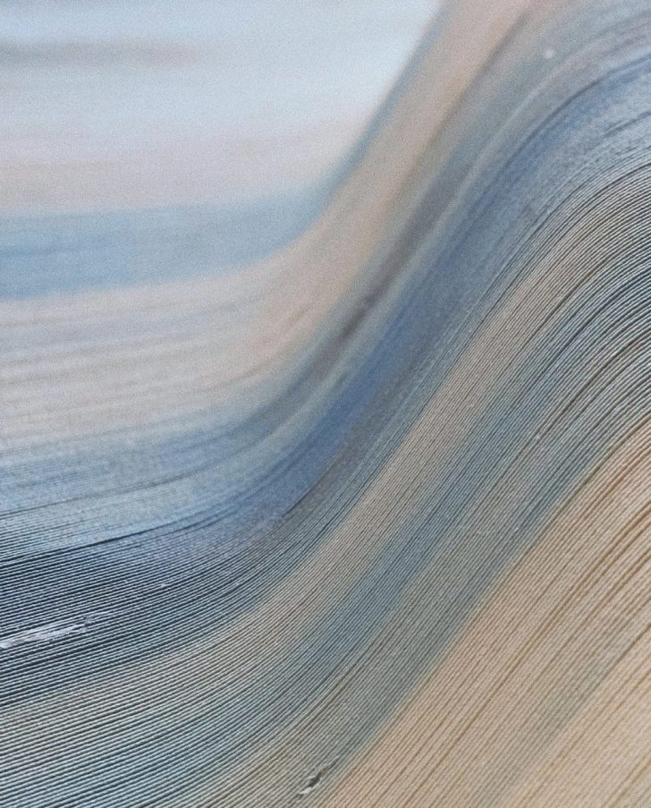 NEW SUSTAINABLE BAR WITH UNIQUE 3D-PRINTED BAR TABLE - Shout