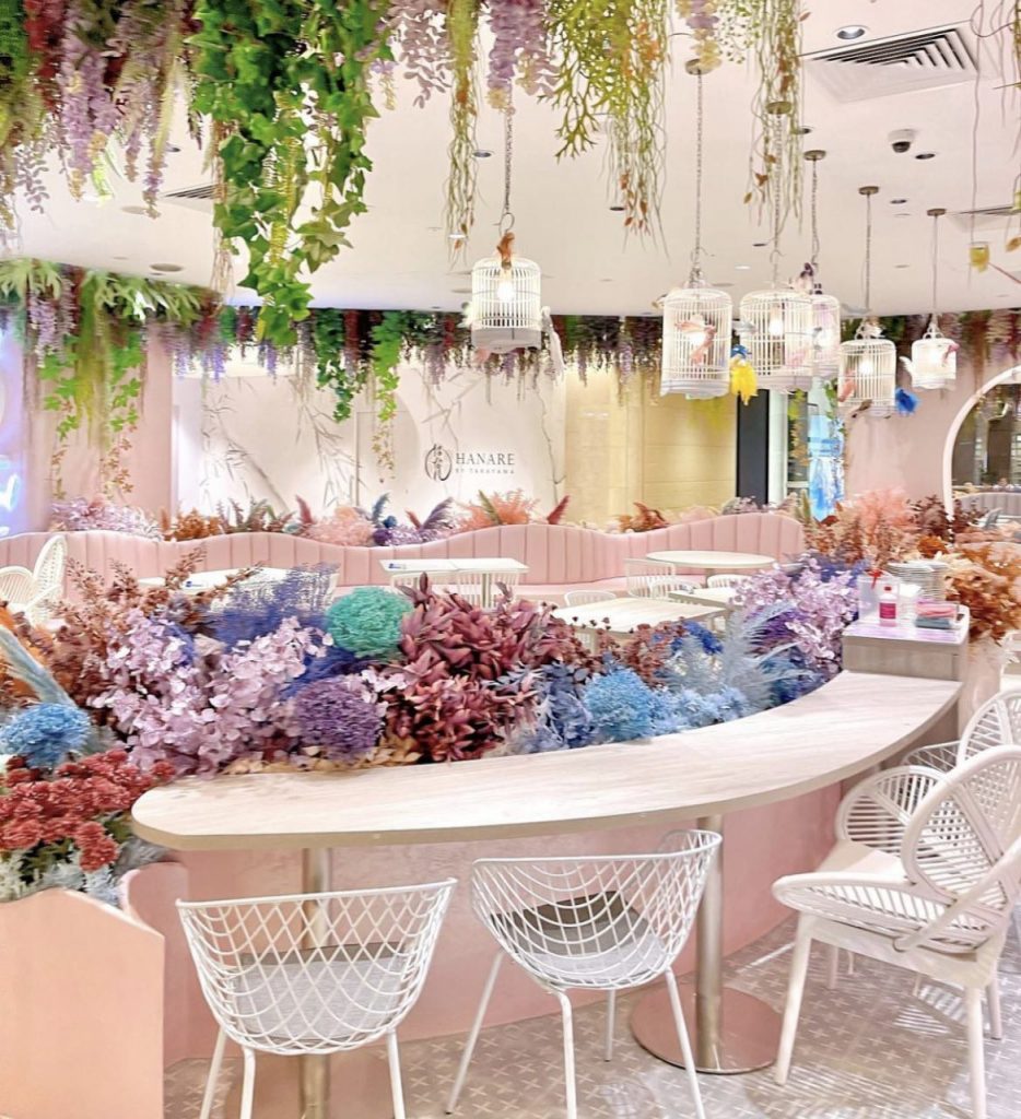 PINK BOTANICAL CAFÉ IN ORCHARD ROAD - Shout