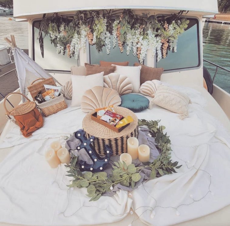 INDULGE IN A SCENIC SUNSET YACHT PICNIC PACKAGE INCLUSIVE OF YACHT ...