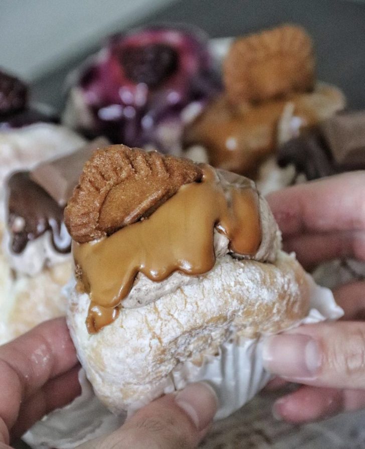 HUGE BLAST DOUGHNUTS WITH EXPLOSIVE FILLINGS - Shout