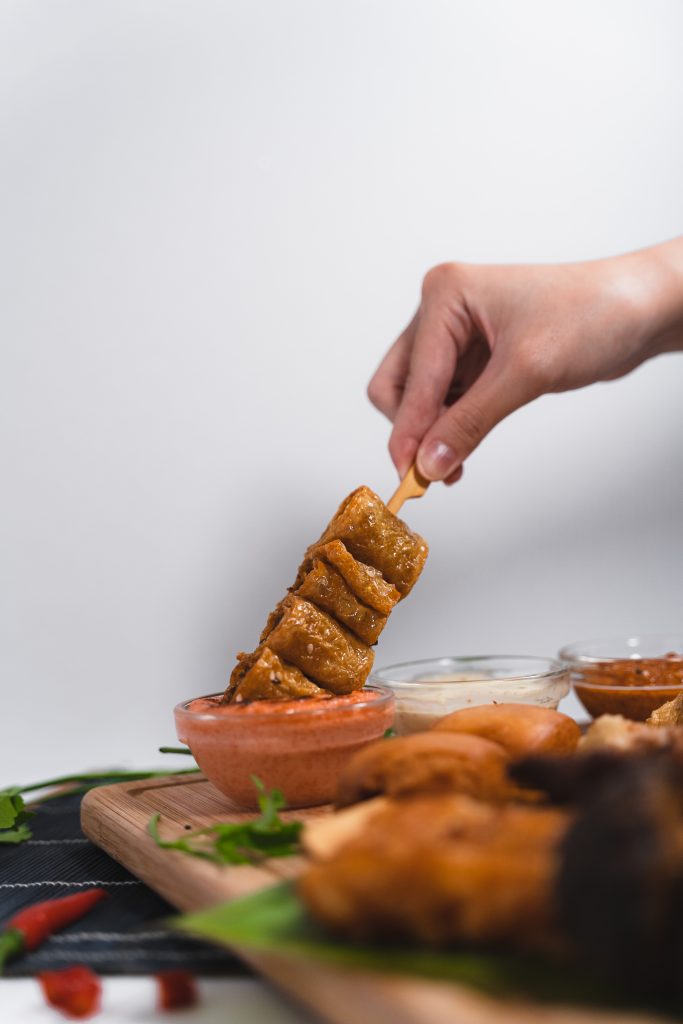 SINGAPORE’S FIRST LOK LOK KIOSK WITH $1 STICKS - Shout