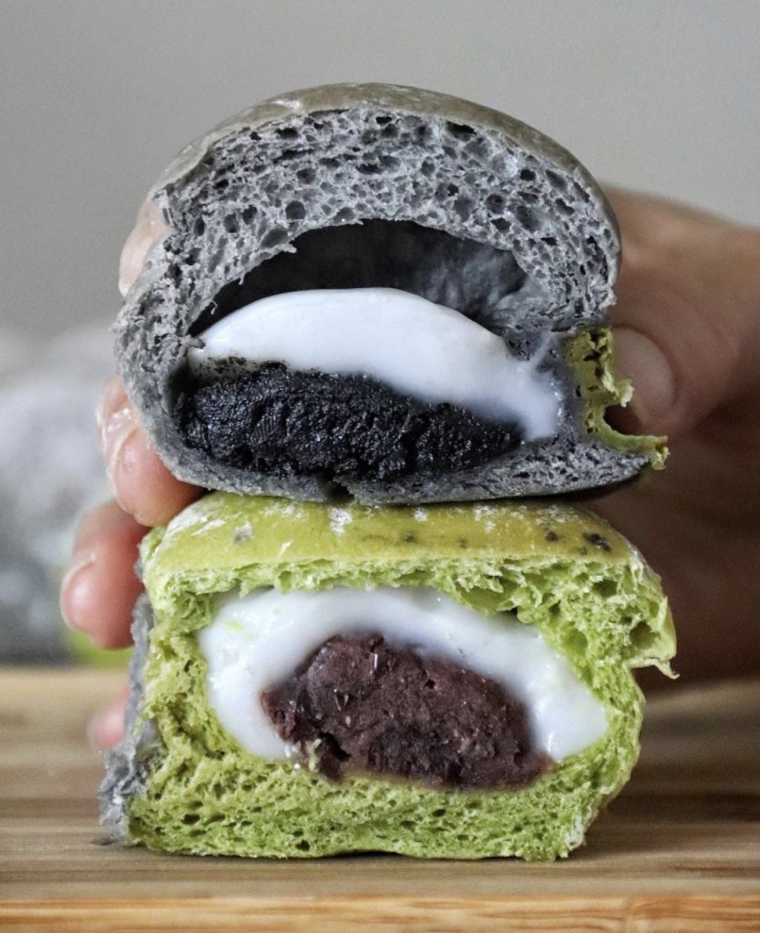 BOUNCY PULL-APART MOCHI MILK BUNS THAT SELL OUT IN 15 MINUTES - Shout