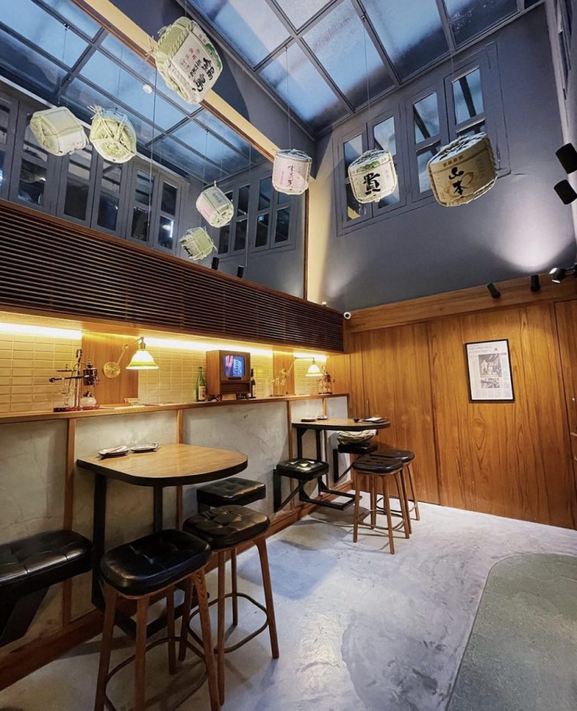 SNAZZY SAKE BAR WITH JAPANESE-INSPIRED SPANISH TAPAS - Shout