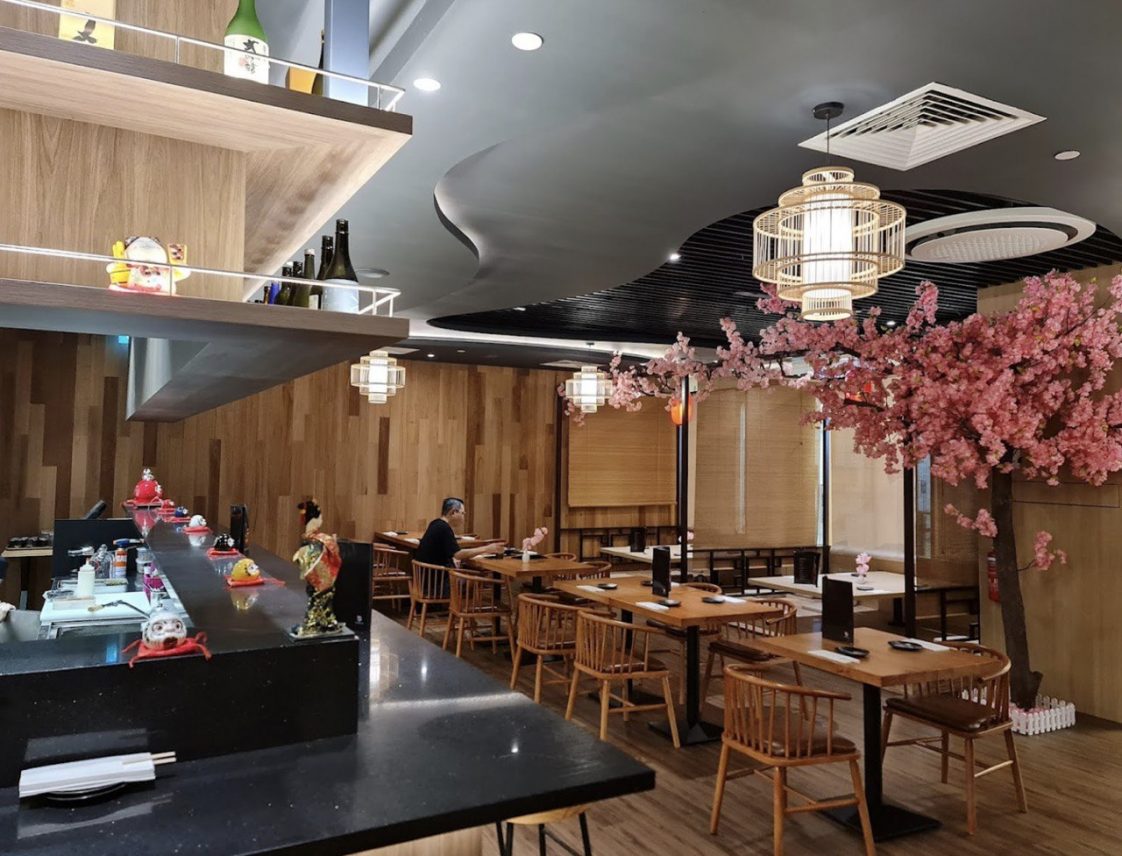 SAKURA-THEMED JAPANESE RESTAURANT WITH TRADITIONAL TATAMI SEATING - Shout