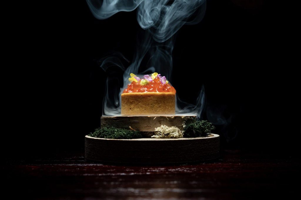 SAKURA-THEMED JAPANESE RESTAURANT WITH TRADITIONAL TATAMI SEATING - Shout