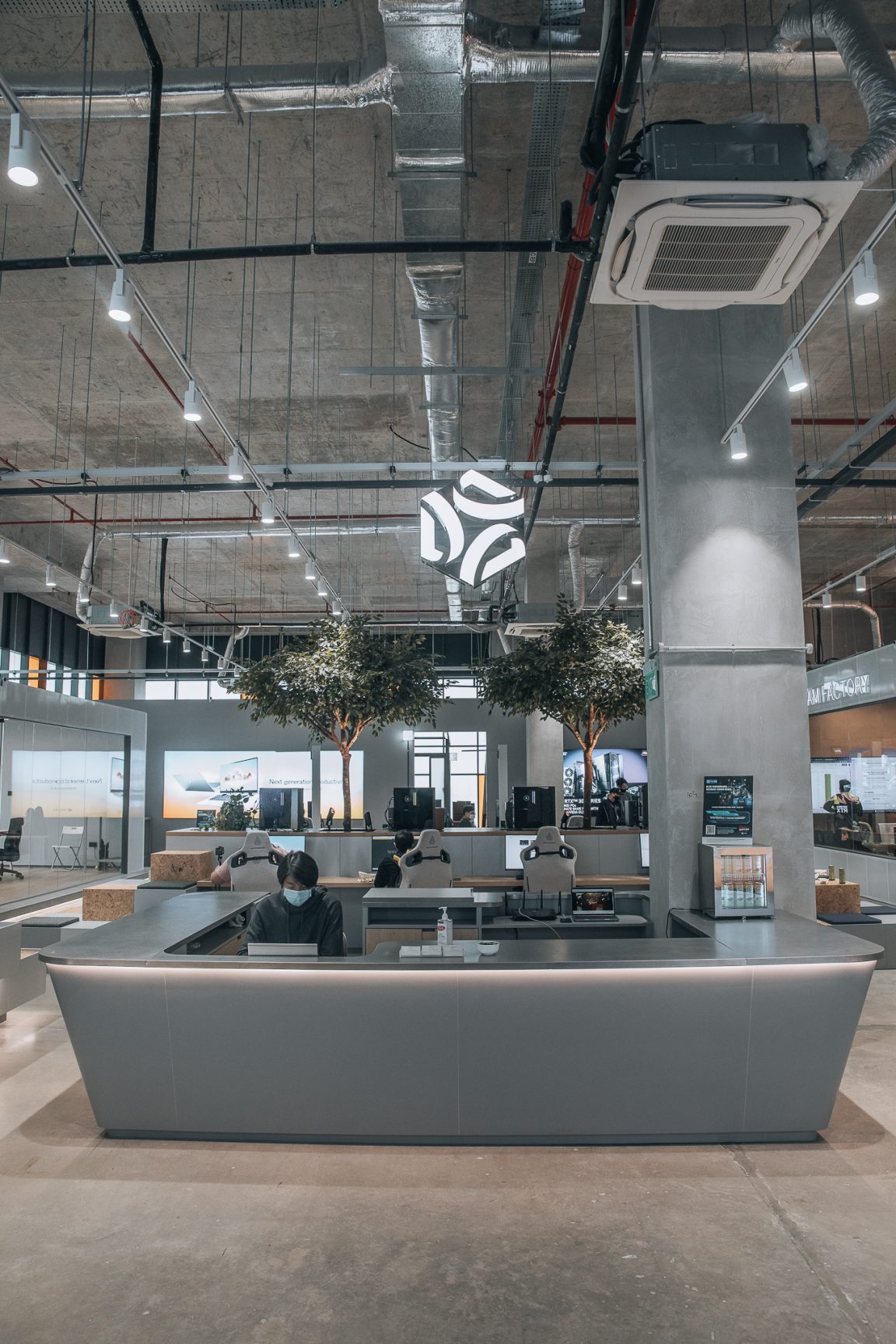 DREAMCORE’S NEW 10,000 SQ FT OPEN-CONCEPT DREAM CENTRE - Shout