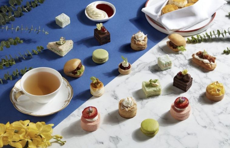 UNLIMITED SWEET & SAVOURY HIGH TEA ITEMS AT THE FULLERTON BAY HOTEL ...