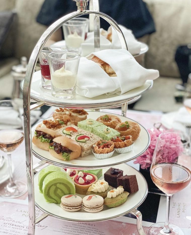 UNLIMITED SWEET & SAVOURY HIGH TEA ITEMS AT THE FULLERTON BAY HOTEL ...