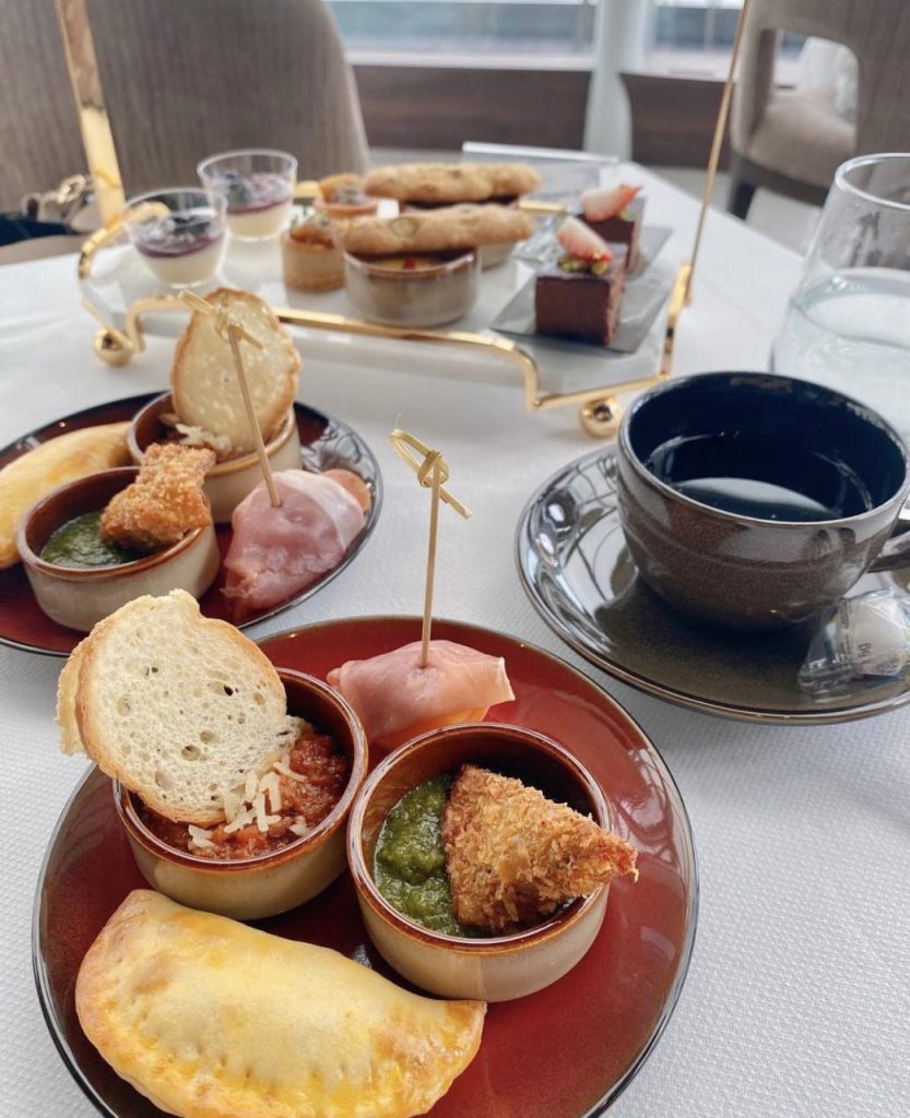 ITALIAN AFTERNOON TEA WITH SCENIC ROOFTOP VIEWS OF THE SINGAPORE ...