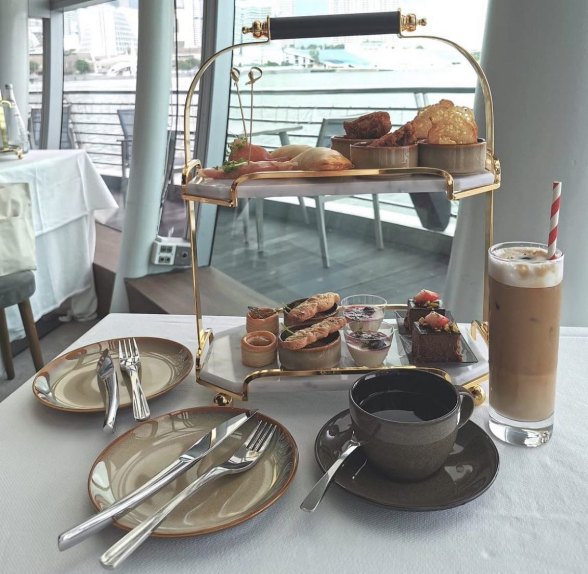 ITALIAN AFTERNOON TEA WITH SCENIC ROOFTOP VIEWS OF THE SINGAPORE ...