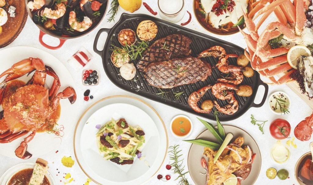 LUXURIOUS & EXTRAVAGANT SEAFOOD BUFFET SPREADS WITH CHEF’S SHOWS ...