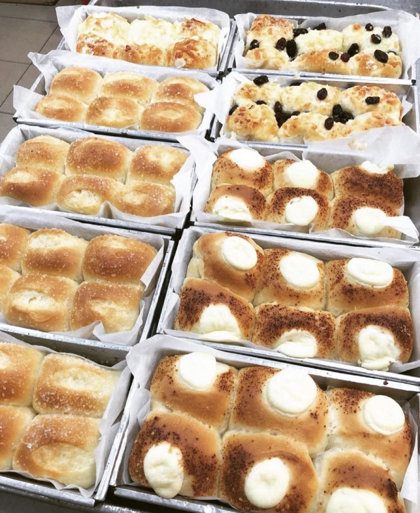 THE OOZIEST, GOOIEST & MOST EXPLOSIVE FILLED BUNS YOU CAN GET IN ...