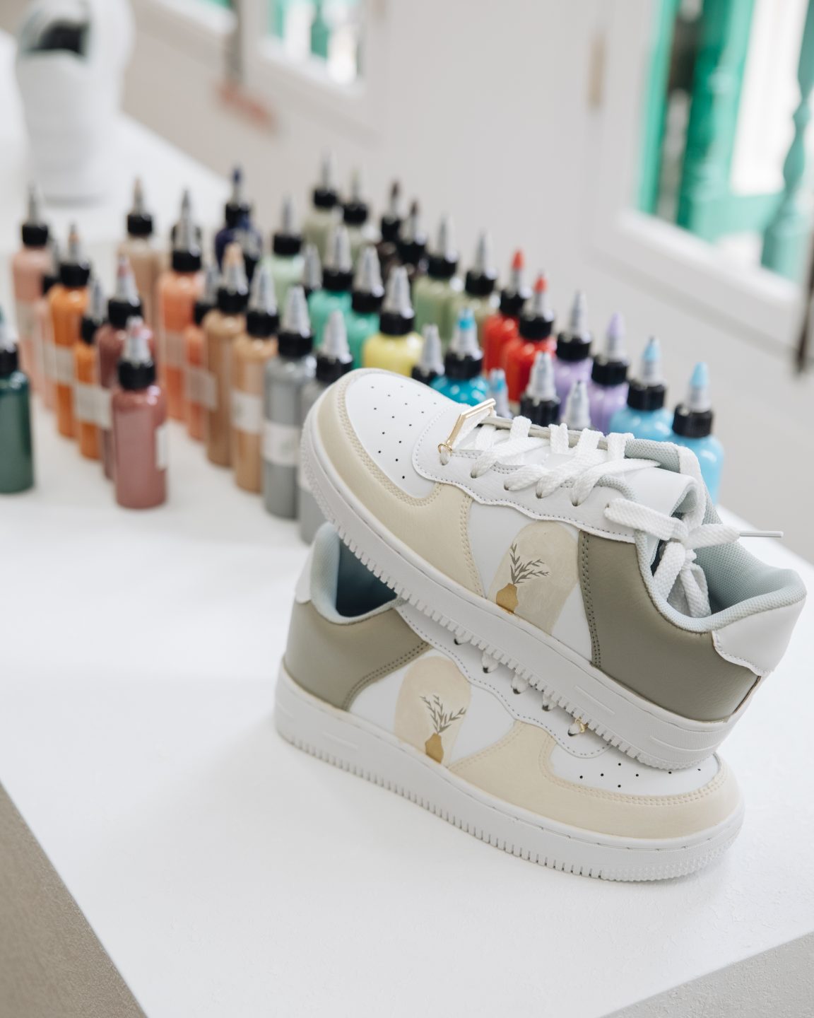 SINGAPORE’S FIRST SNEAKERS ART JAMMING WORKSHOP INCLUSIVE OF SNEAKERS ...