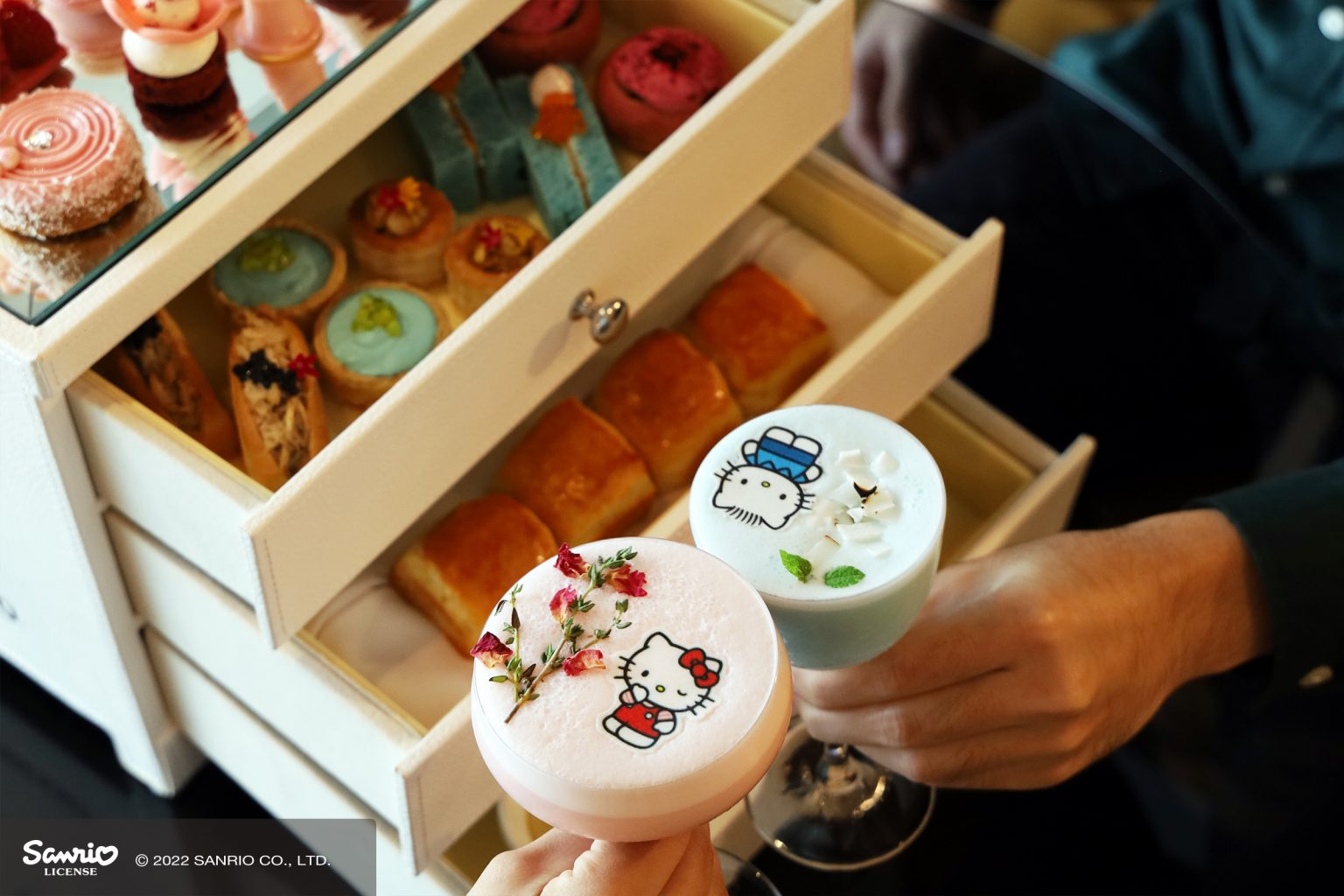 UNIQUE HIGH TEA EXPERIENCES IN SINGAPORE WITH HELLO KITTY, REAL-LIFE ...