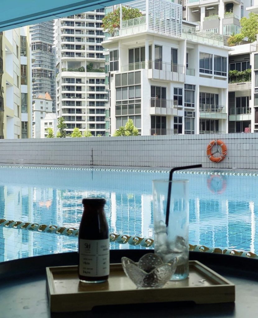 ZEN JAPANESE RESTAURANT BY THE POOL OFFERS OMAKASE MENUS & MODERN ...