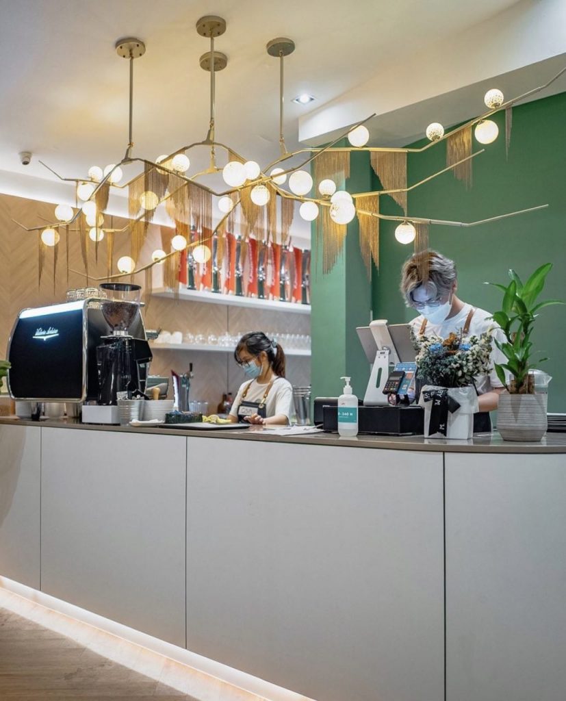 MODERN GREEN-THEMED CAFÉ WITH PET-FRIENDLY ALFRESCO AREA & ALL-DAY ...