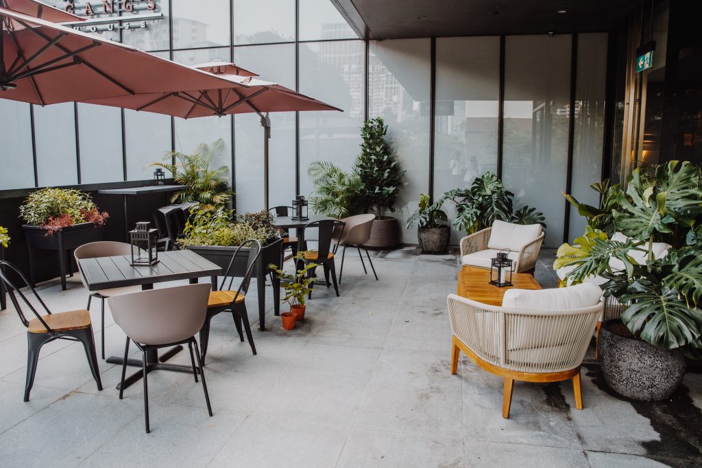 QUIRKY PLANT-CENTRIC ROOFTOP RESTOBAR WITH BREEZY & VIBEY AL FRESCO ...