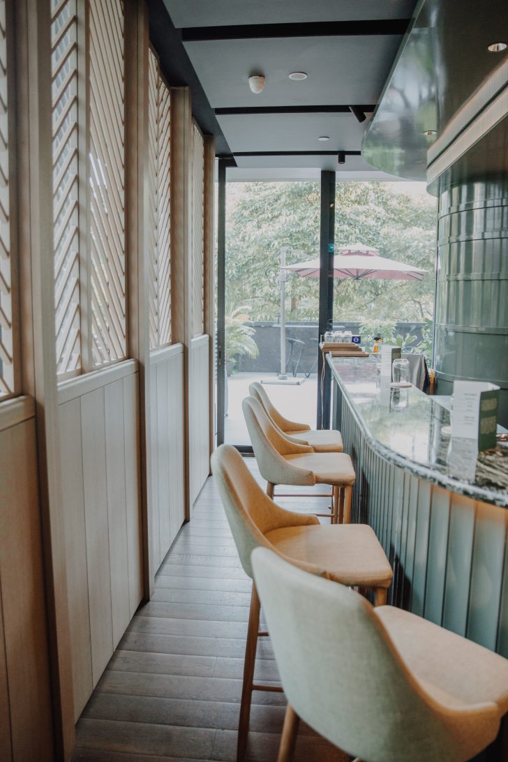 QUIRKY PLANT-CENTRIC ROOFTOP RESTOBAR WITH BREEZY & VIBEY AL FRESCO ...