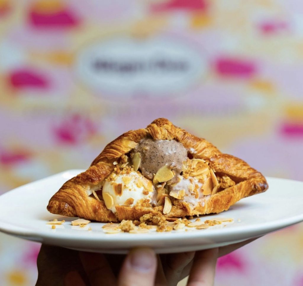 HÄAGEN-DAZS 1-FOR-1 CROISSANT SUNDAES EVERY TUESDAY AT $9.90! - Shout
