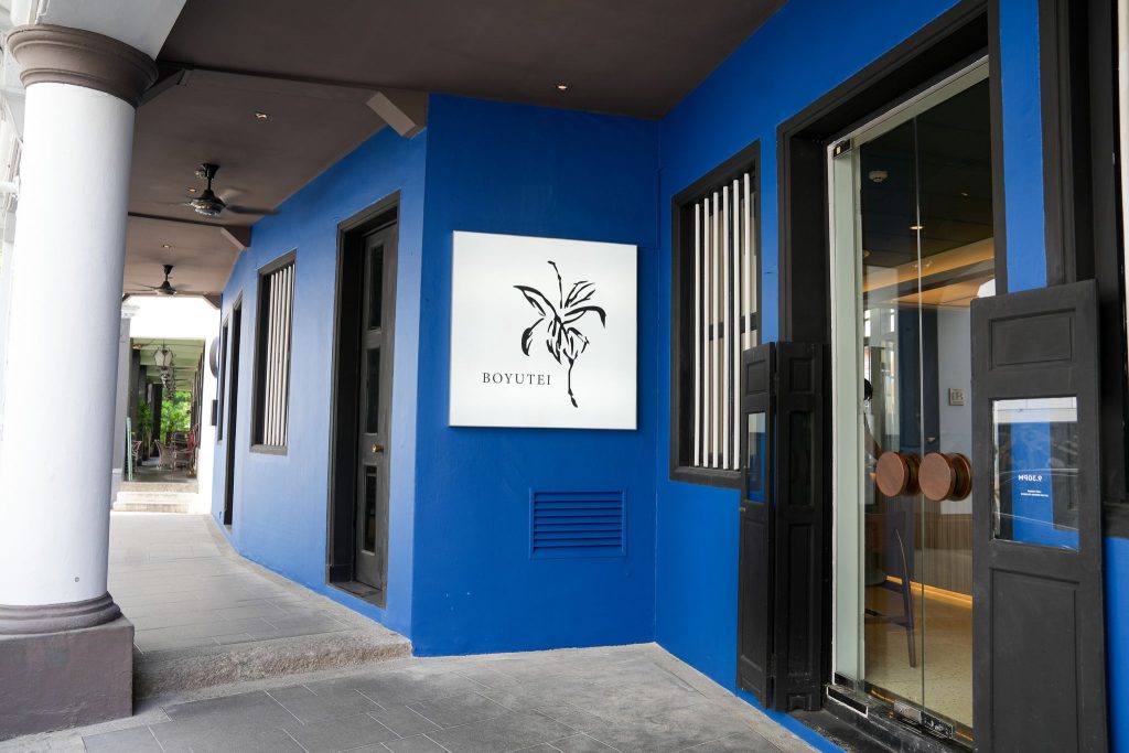 ZEN 2-STOREY FRENCH-JAPANESE CAFÉ WITH AESTHETIC TEA BAR, MATCHA CREPÊS ...