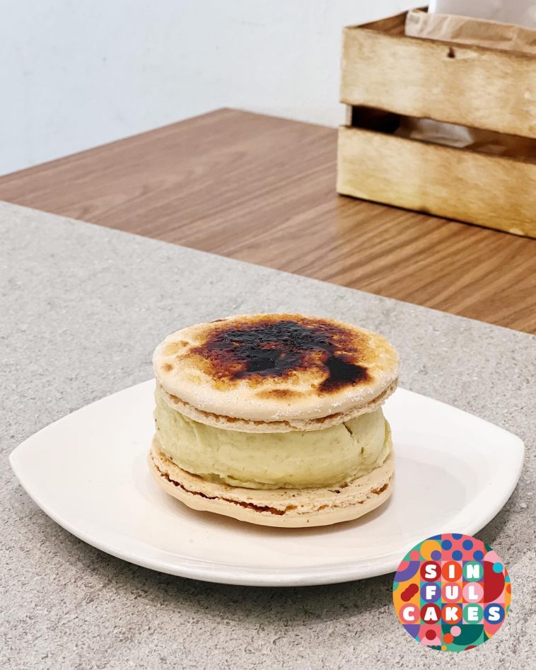 HALAL PASTEL-THEMED DESSERT CAFÉ WITH CHUNKY COOKIE DOUGH CAKES ...