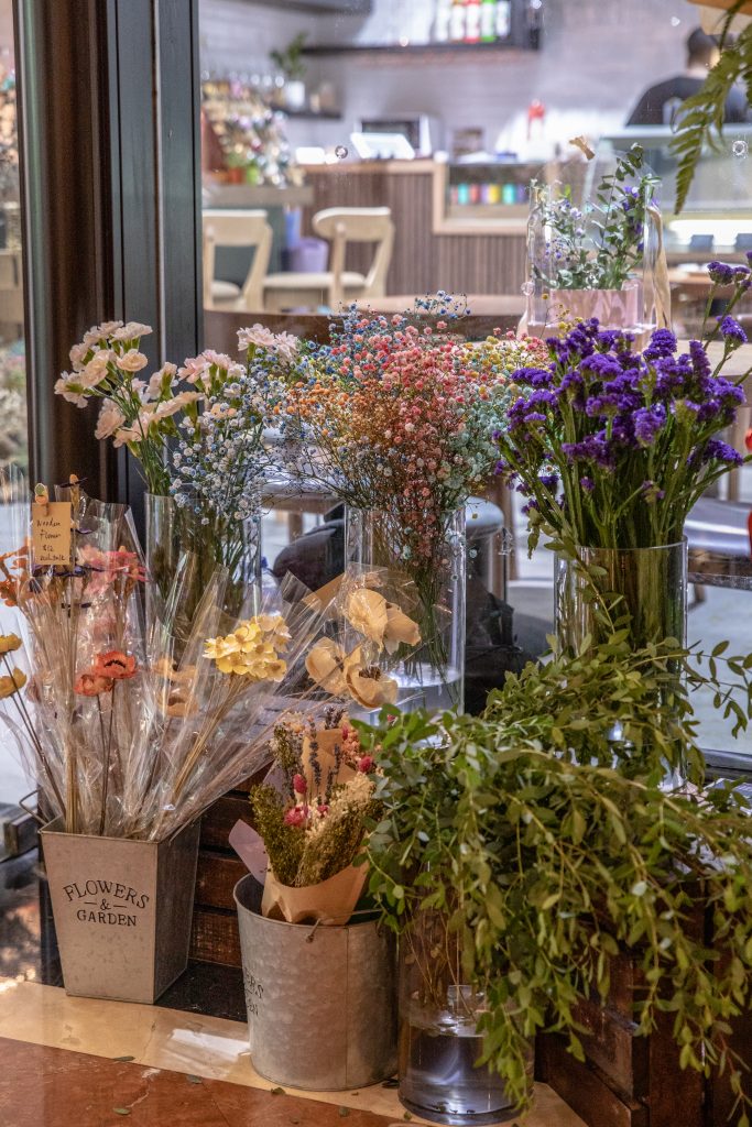 [SHOUT REVIEWS] INSTAGRAMMABLE BOTANICAL CAFÉ IN ORCHARD WITH IN-HOUSE ...
