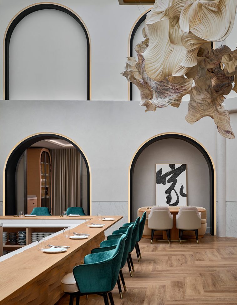 THIS MINIMALIST FINE-DINING RESTAURANT LOOKS LIKE AN AESTHETIC ART ...