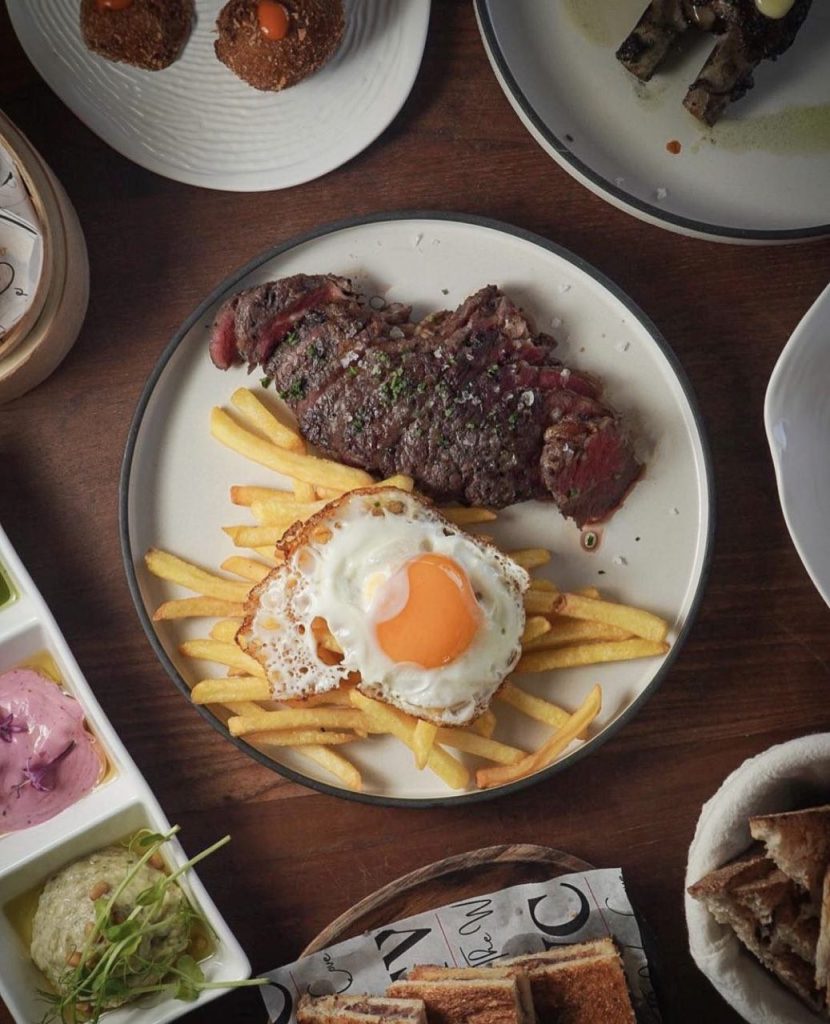 THIS SPANISH RESTAURANT HAS A FREE FLOW TAPAS BUFFET WITH AUS STRIPLOIN ...