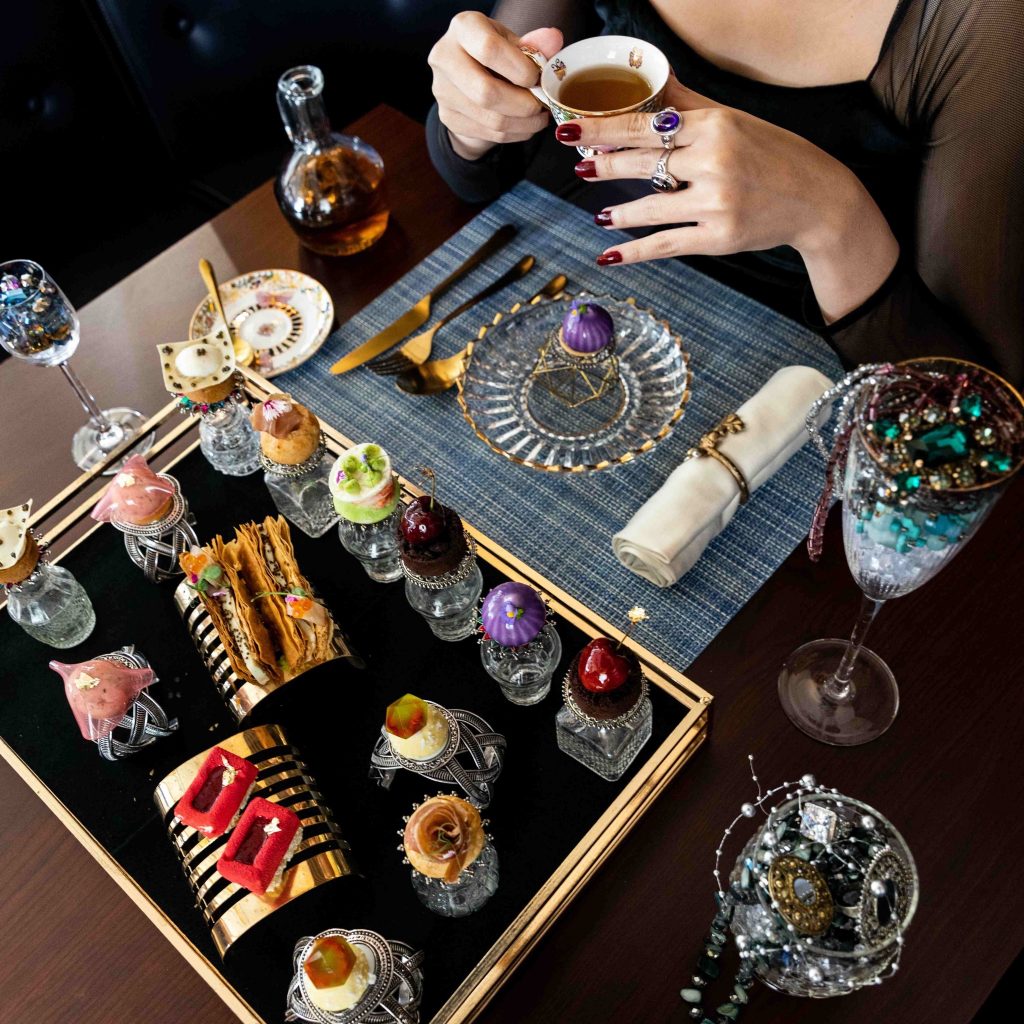 THIS WEARABLE JEWEL-THEMED HIGH TEA IN BANGKOK IS SERVED ON REAL RINGS ...