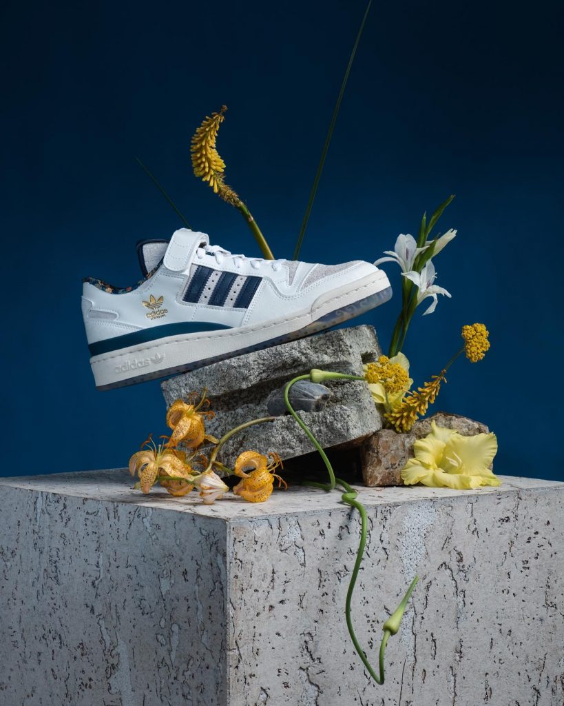 THESE LIMITED EDITION ADIDAS SNEAKERS HAS EXCLUSIVE BATIK FLOWER ...