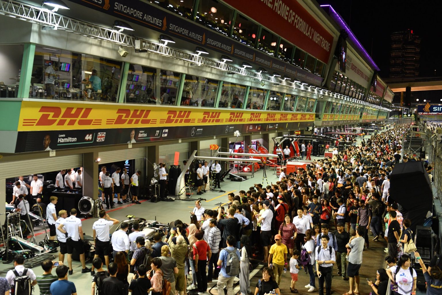 FREE F1 PIT LANE EXPERIENCE RETURNS WITH 4,000 PAIRS OF TICKETS UP FOR ...