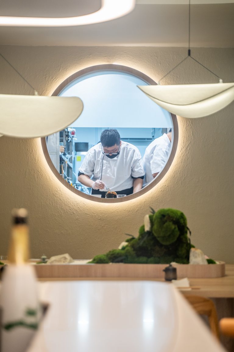 [SHOUT REVIEWS] THIS ZEN JAPANESE GARDEN-INSPIRED 2-STOREY CAFÉ IN A ...