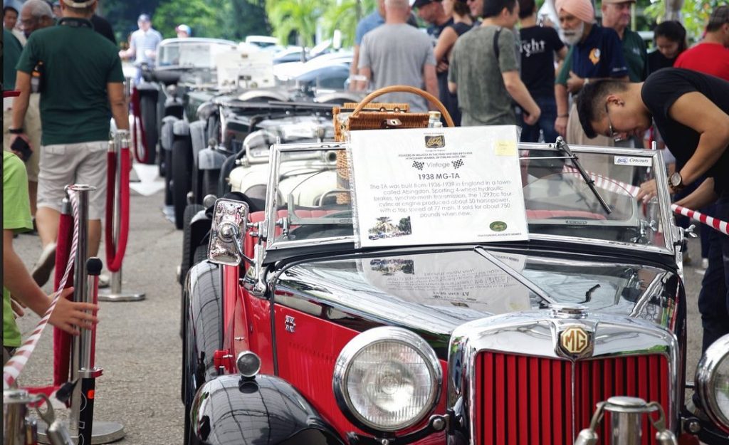 SINGAPORE’S LARGEST RARE & VINTAGE CAR SHOW WITH MG SALOON CARS ...