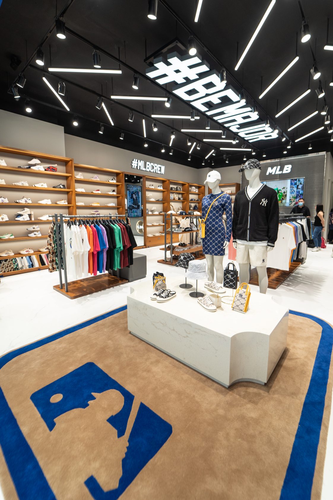 KOREAN LIFESTYLE BRAND MLB OPENS FIRST FLAGSHIP STORE AT MANDARIN ...