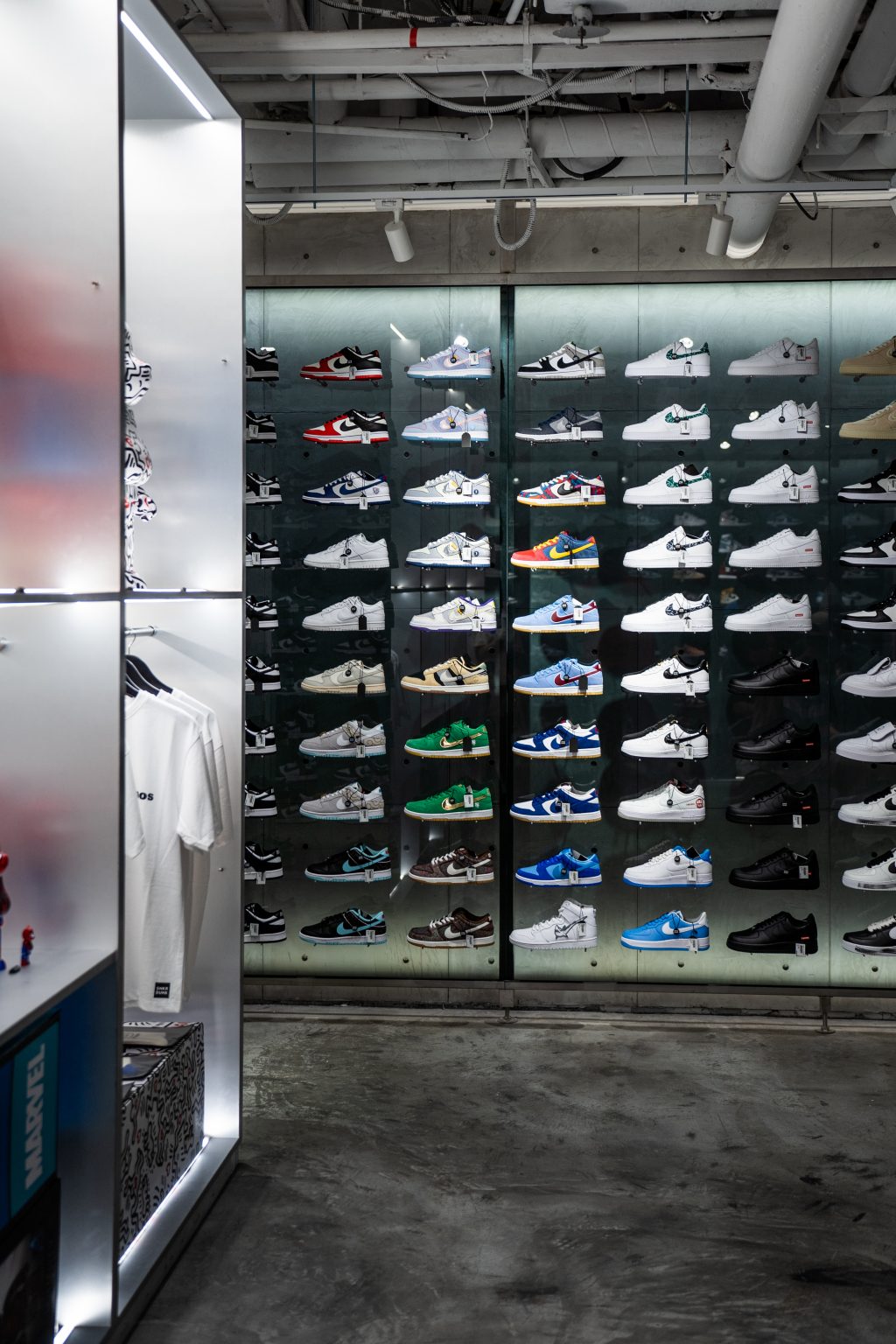 FIRST LOOK AT SNKRDUNK SINGAPORE & HOW YOU CAN GET LIMITED-EDITION HYPE ...