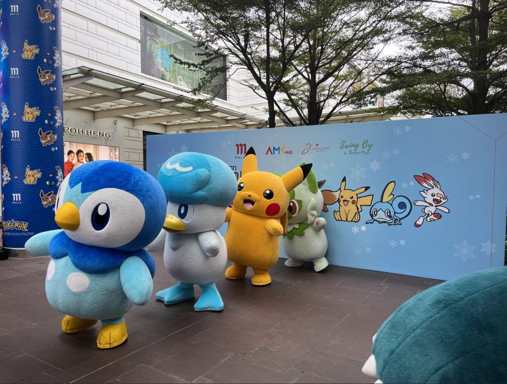 POKÉMON CHRISTMAS POP-UP WITH DANCE PARADE, EXCLUSIVE MERCHANDISE ...