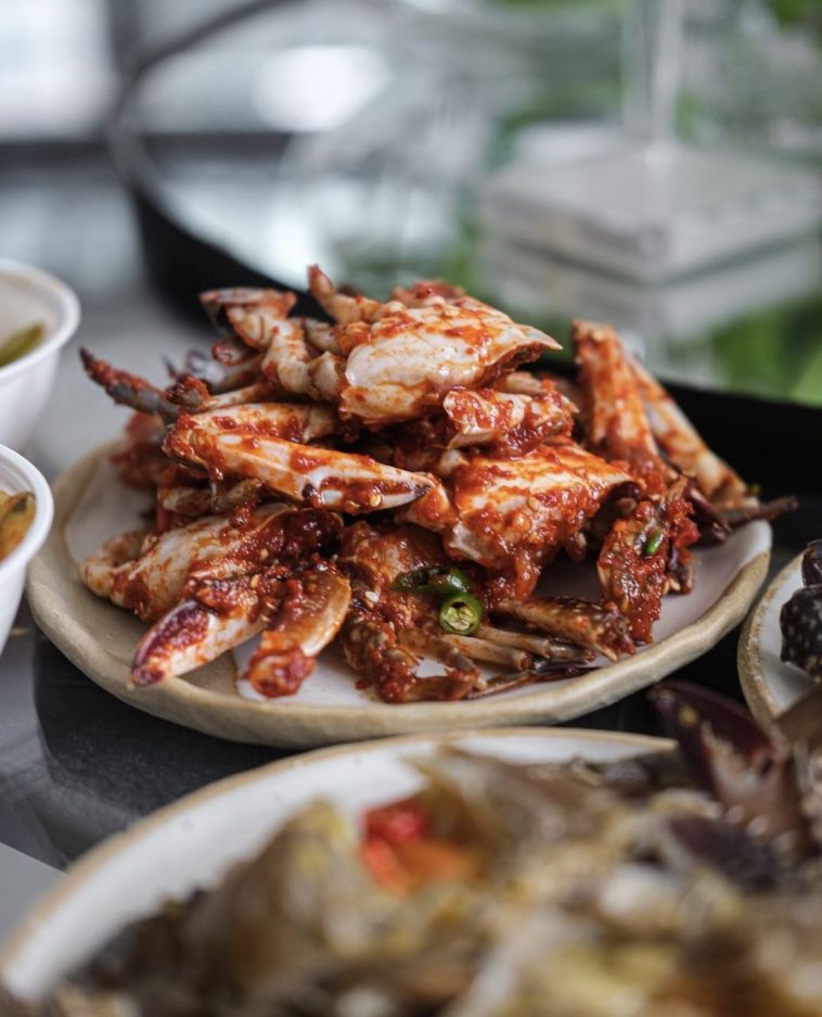 WHERE TO GET KOREAN RAW MARINATED CRABS IN SINGAPORE FROM $20! - Shout