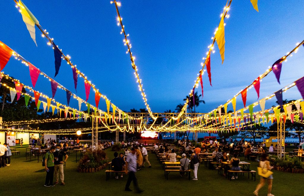 SENTOSA FOOD TRUCK FIESTA WITH EATS, FREE MOVIES BY THE BEACH, FESTIVE ...