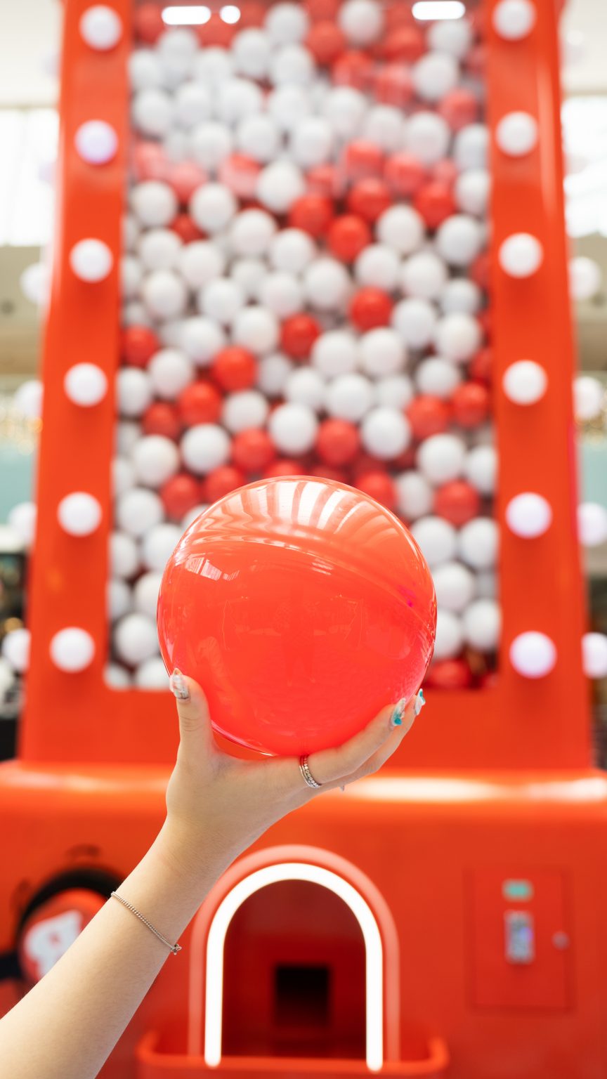 5-METRE TALL POP MART SWEET BEAN GASHAPON MACHINE WITH 4,500 BALLS AT ...