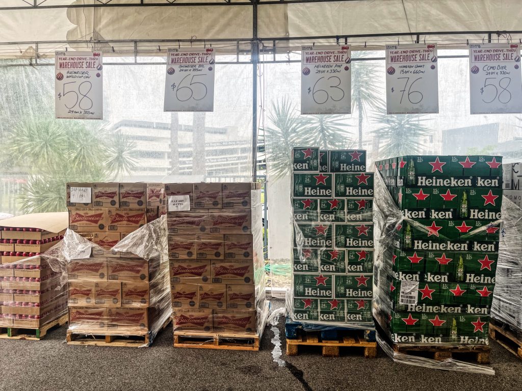 THIS MEGA CHRISTMAS DRIVE-THRU ALCOHOL WAREHOUSE SALE HAS WINES FROM $6 ...