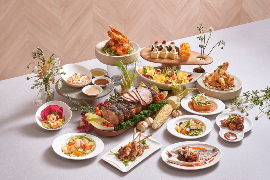 1-FOR-1 WEEKEND SEAFOOD BUFFET AT CARLTON HOTEL WITH FRESH OYSTERS ...
