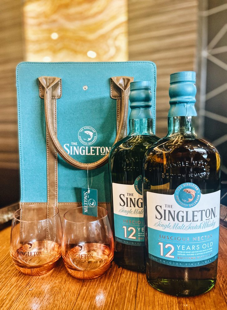 THIS MEGA CHRISTMAS DRIVE-THRU ALCOHOL WAREHOUSE SALE HAS WINES FROM $6 ...