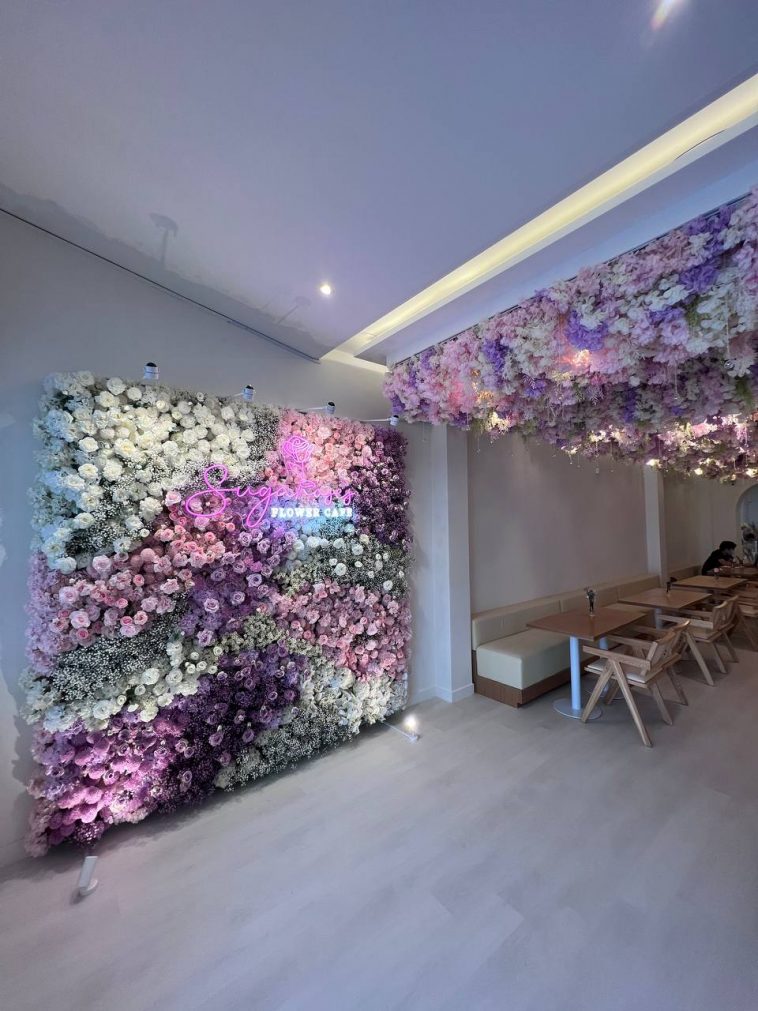 DINE AMONGST FLOWERS AT THIS FLORAL CAFÉ WITH AN IN-HOUSE FLORIST, DIY ...
